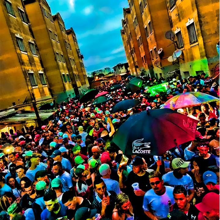 Gosta do Perigo_歌词_DJ Danilinho Beat / Mc Morena / MC MN的歌曲_下载-汽水音乐