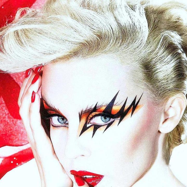 a Louie! so JEALOUS! (WHO)_歌词_Louie Gordon的歌曲_下载-汽水音乐