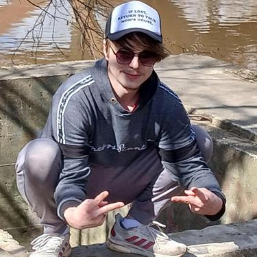 Run Yo Pockets_歌词_Tpic的歌曲_下载-汽水音乐