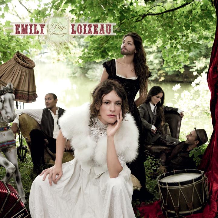 Vogue La Reine_歌词_Emily Loizeau的歌曲_下载-汽水音乐