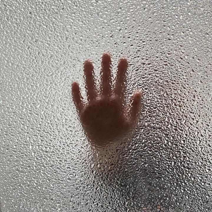 Stray Bullets_歌词_The Prize Fighter Inferno / Weerd Science的歌曲_下载-汽水音乐