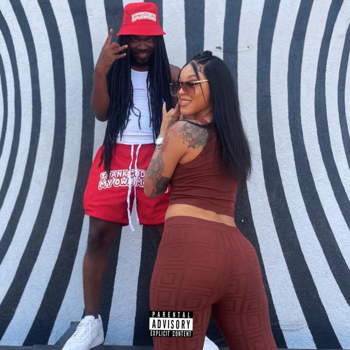 SHE ON ME BAD NIE_歌词_Mykfresh的歌曲_下载-汽水音乐